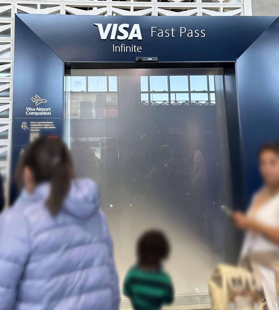 Visa Infinite Fast Pass: Como funciona essa fila rápida?